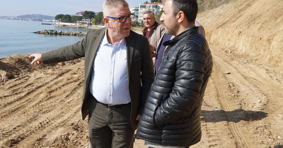 Armutlu Plajı’nda şezlong sayısı arttırılıyor - Yalova Haberleri