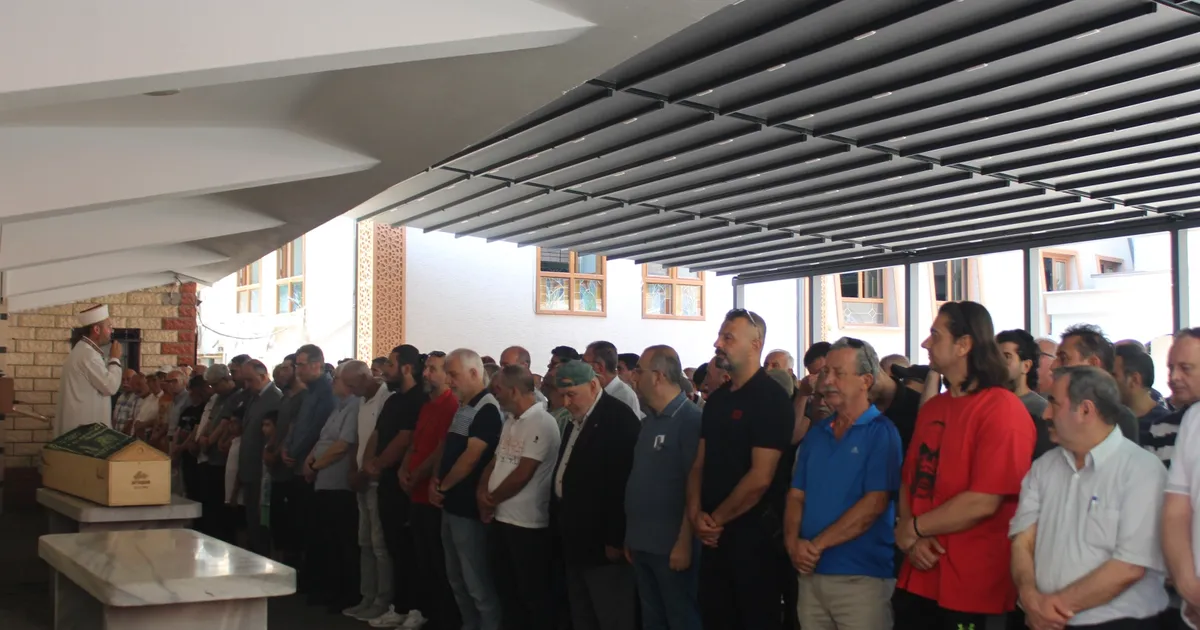Hacer Sofu için gıyabi cenaze namazı kılındı - Yalova Haberleri