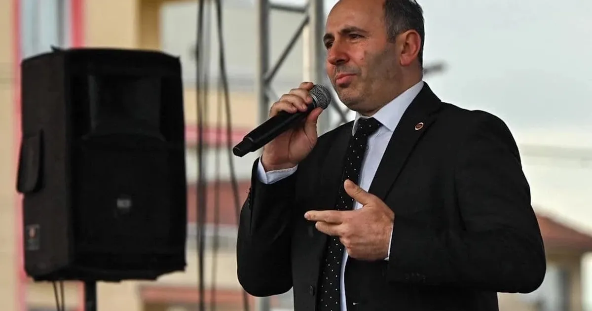 Mustafa Tutuk, “Cumhuriyet Meydanı ticaret alanına dönüştürülmemeli ...