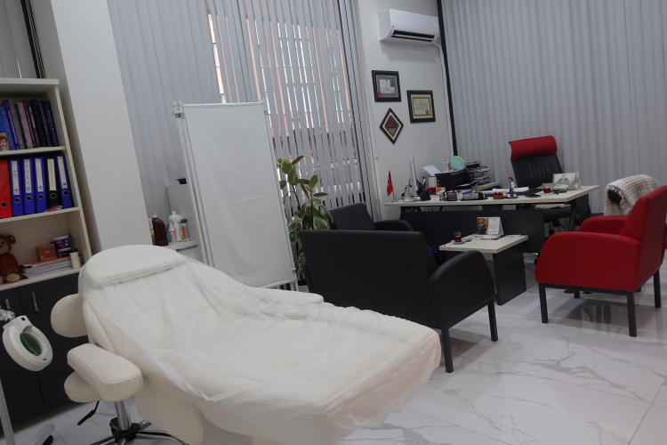 Op. Dr. Aliye Ceyla Özbayoğlu Yalova’da kendi kliniğini açtı - Yalova ...